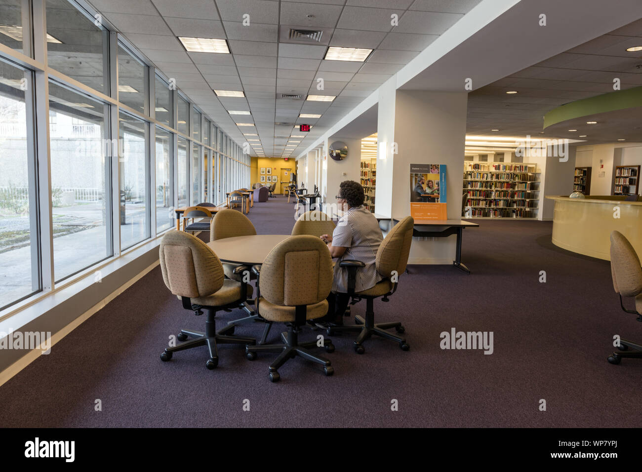 Library at the Lyndon Baines Johnson Federal Building, Washington, D.C ...