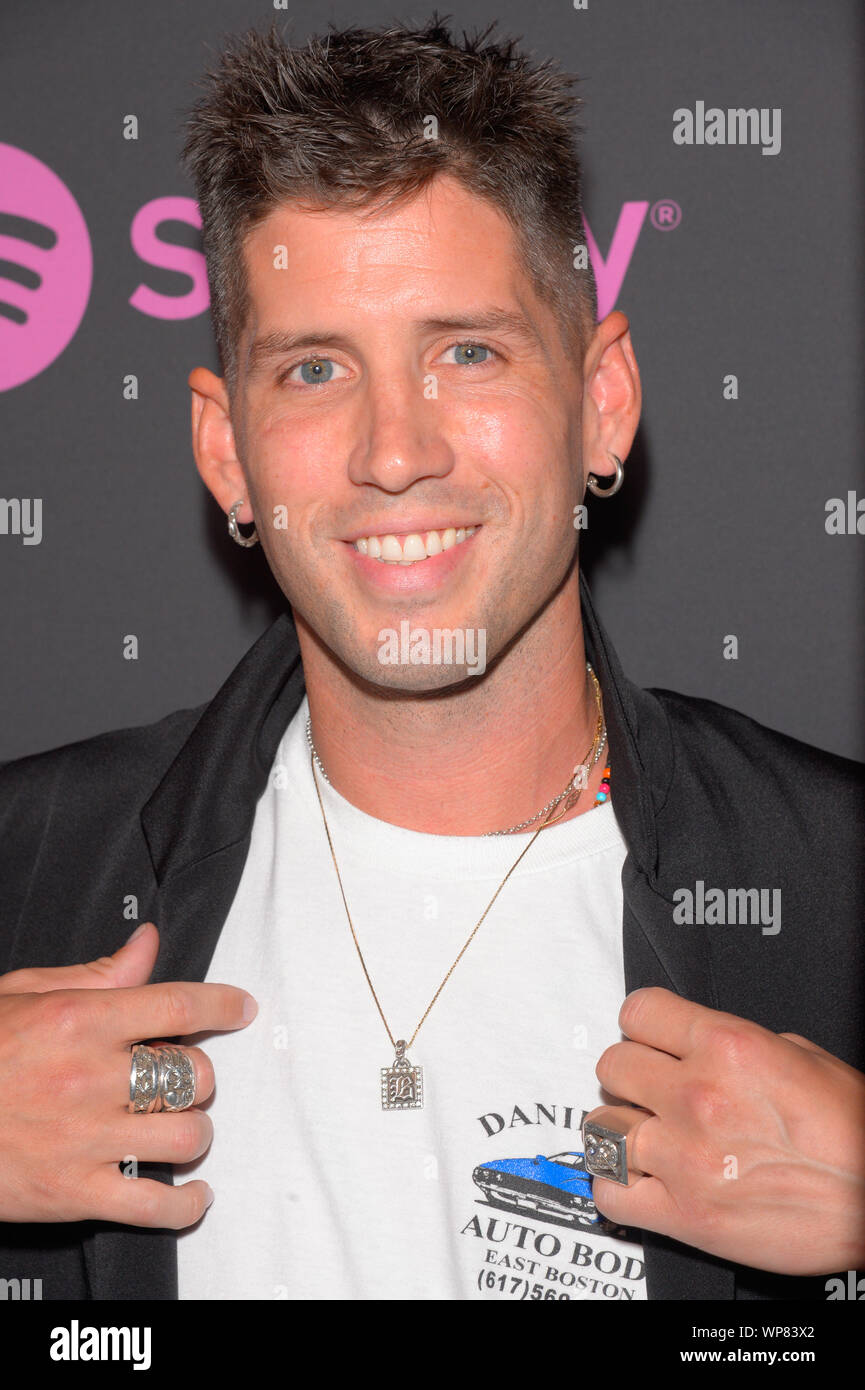 NEW YORK, NEW YORK - SEPTEMBER 05: Alex Bossi attends ELLE, Women in ...