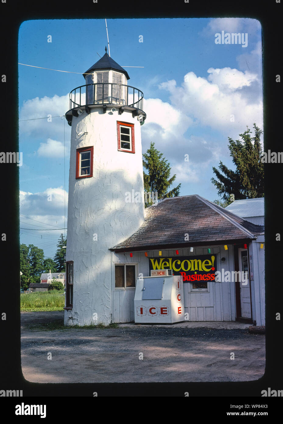 Lighthouse Restaurant (gas), Eaton, New York Stock Photo - Alamy