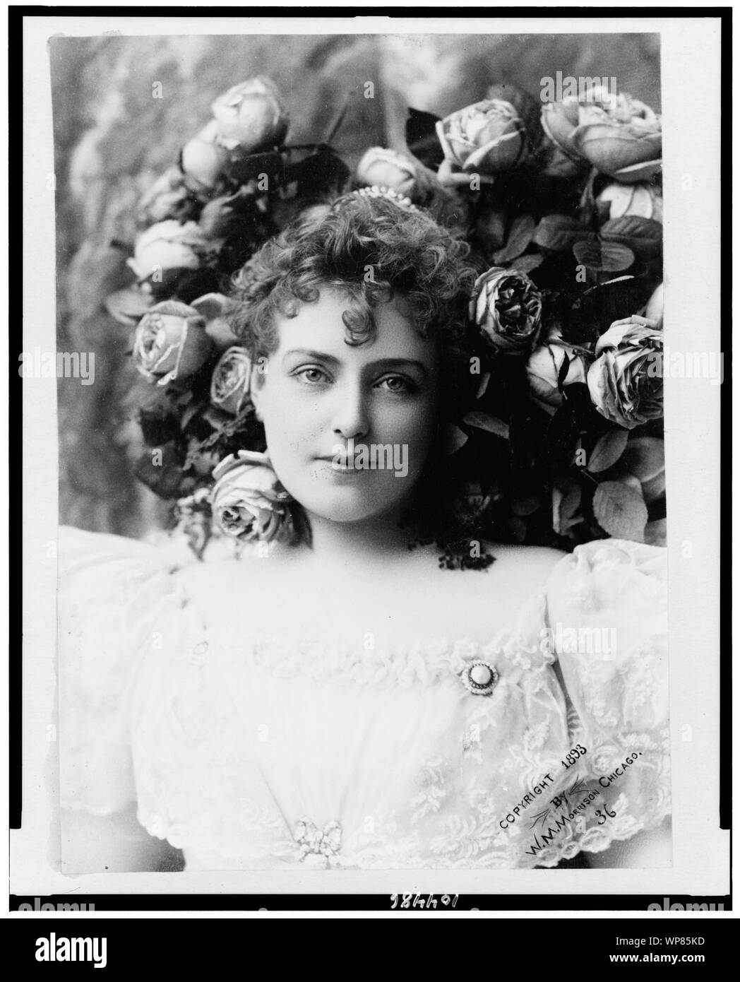 Lillian Russell, head-and-shoulders portrait, facing front in lace ...