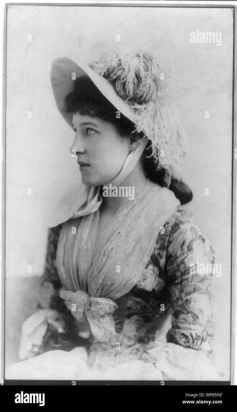 Lillie langtry 1853 1929 Black and White Stock Photos & Images - Alamy