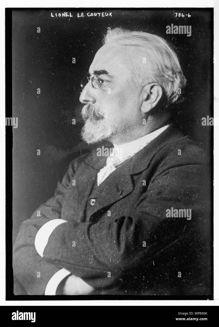 Couteux hi-res stock photography and images - Alamy