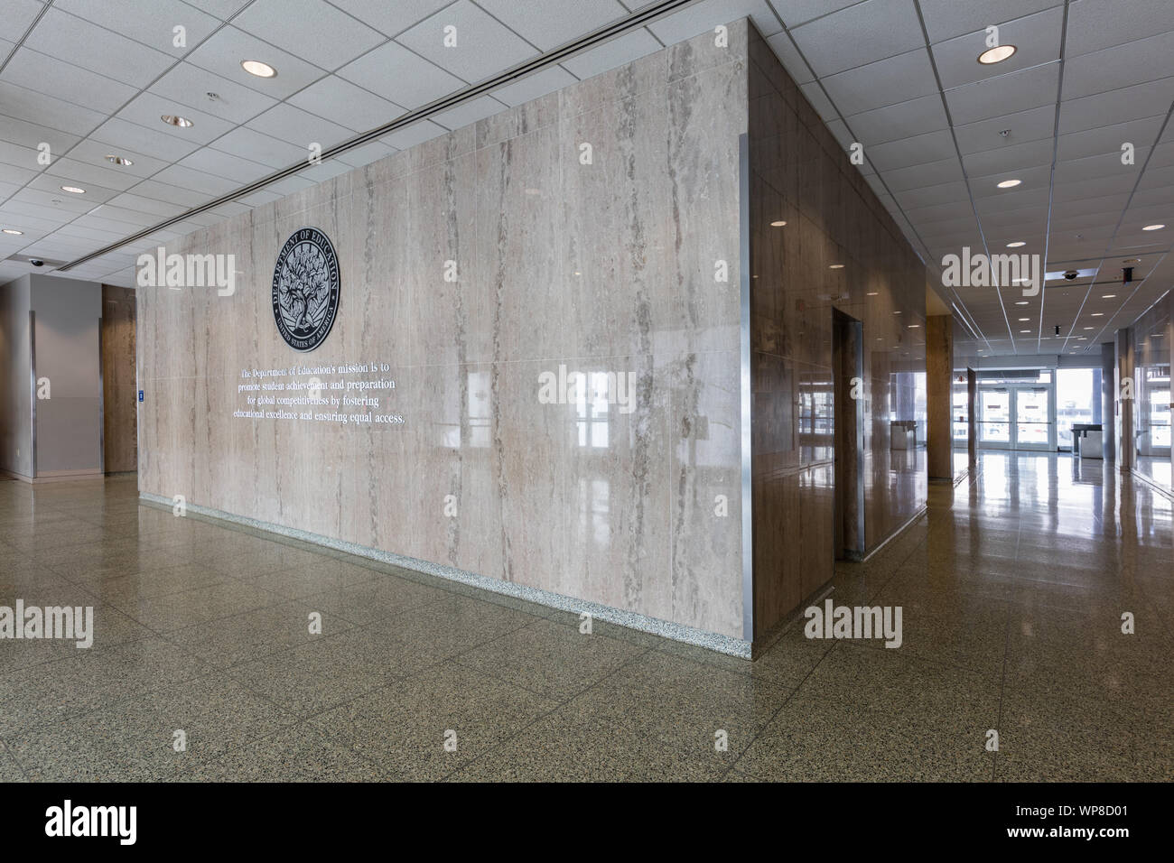 Lobby at the Lyndon Baines Johnson Federal Building, Washington, D.C ...