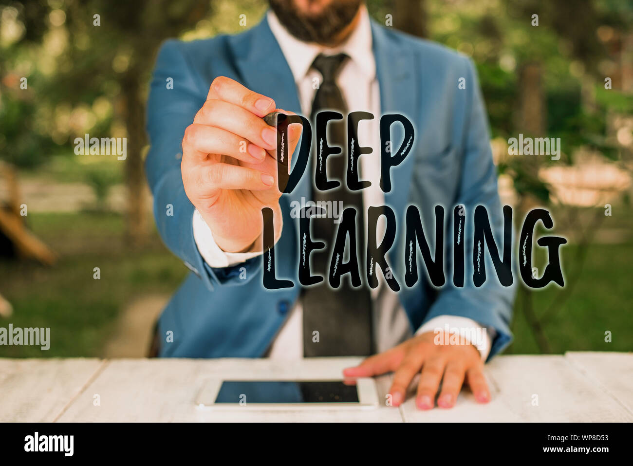 Writing note showing Deep Learning. Business concept for Hierarchical ...