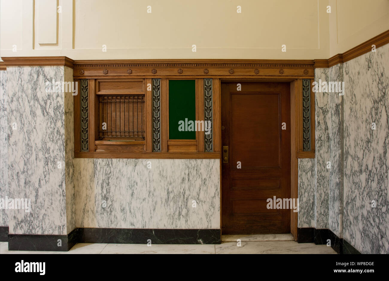 Camden new jersey courthouse hi-res stock photography and images - Alamy