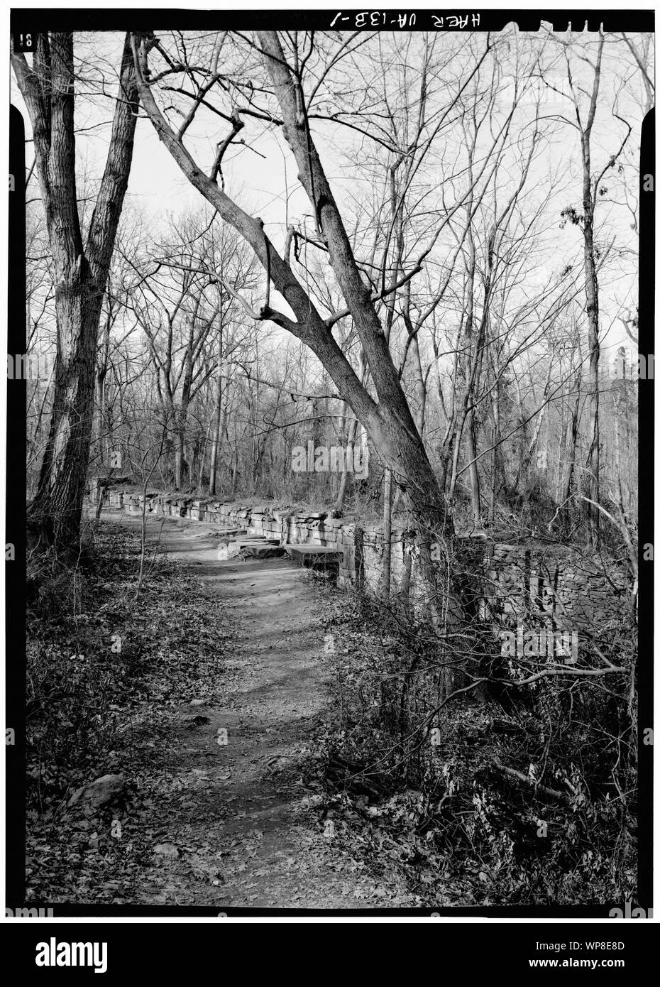 Canal dam Cut Out Stock Images & Pictures - Alamy