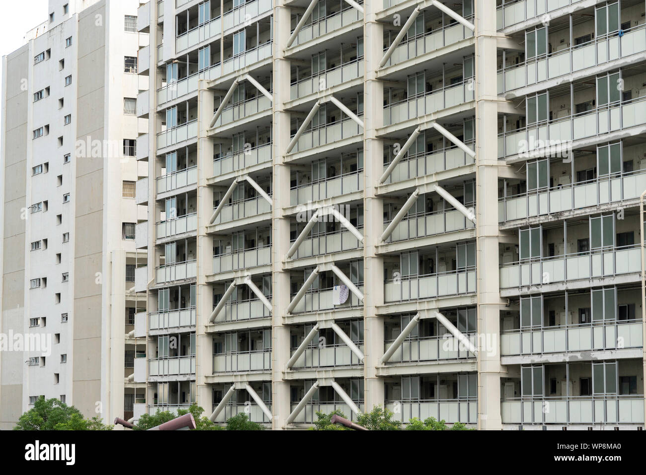 Seismic reinforcement building, Shinagawa-Ku, Tokyo, Japan Stock Photo ...