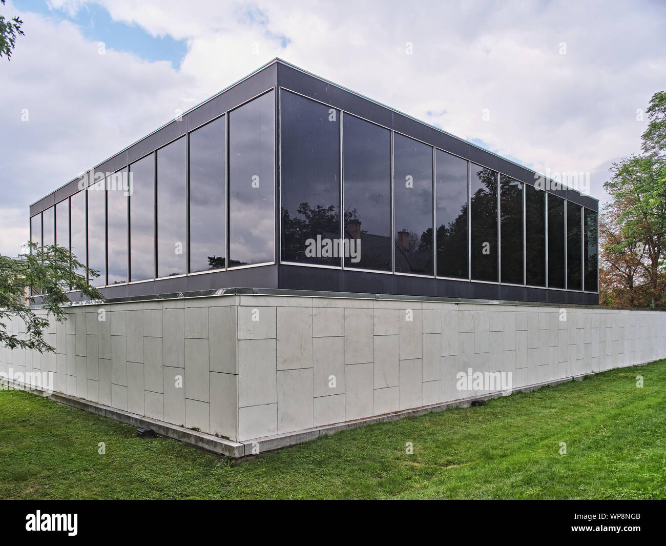 Albright Knox Art Gallery in Buffalo New York Stock Photo - Alamy