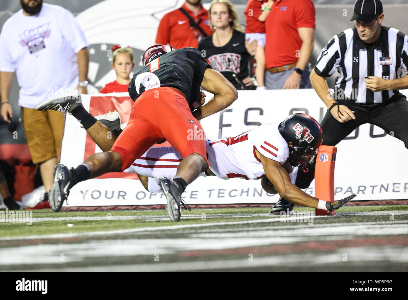 Aks vs unlv 4403 jpg hi-res stock photography and images - Alamy