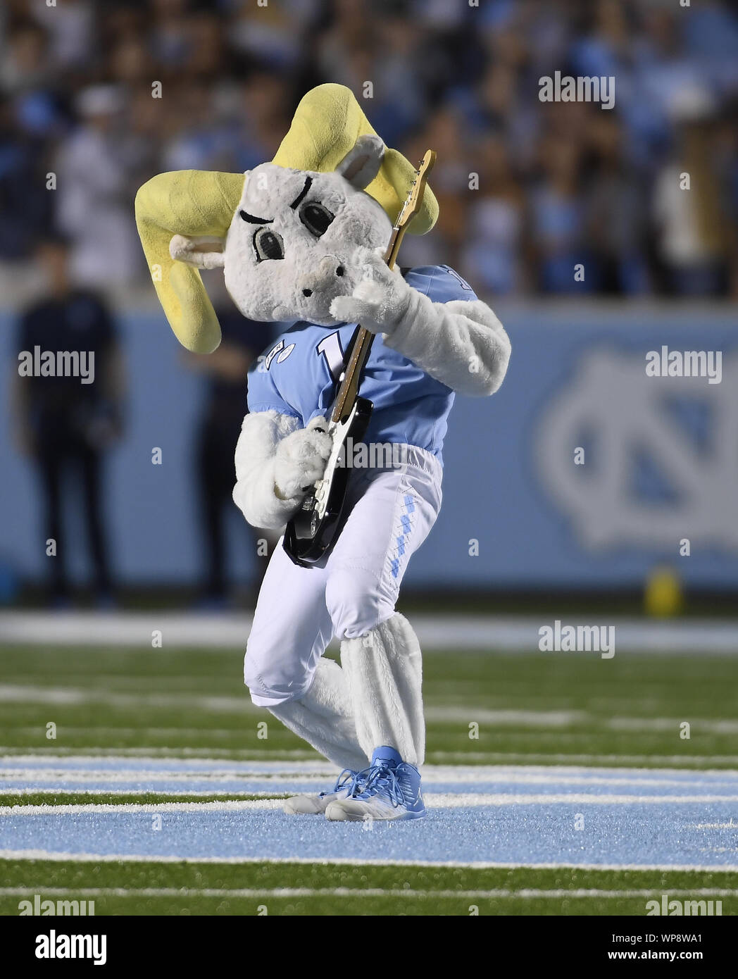 Chapel Hill, North Carolina, USA. 8th Sep, 2019. UNC masot, Ramsey ...