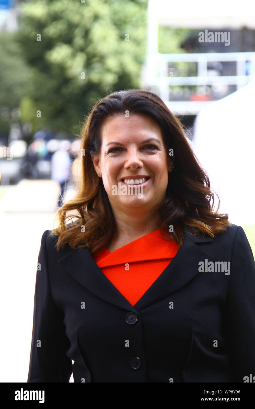 2019 caroline nokes mp hi-res stock photography and images - Alamy