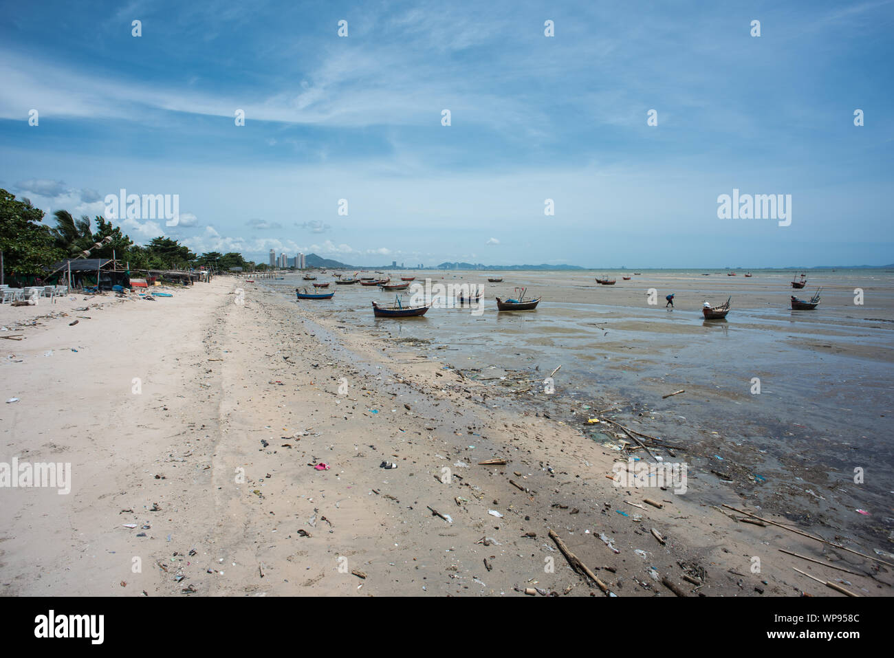 ocean view, Wonnapha beach in Chonburi Thailand Stock Photo - Alamy