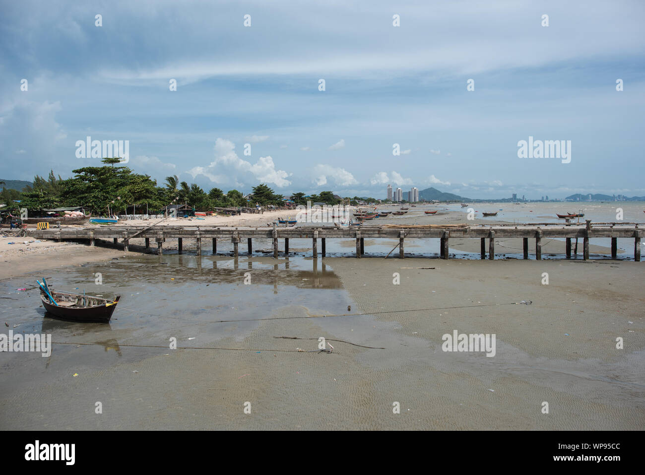 ocean view, Wonnapha beach in Chonburi Thailand Stock Photo - Alamy