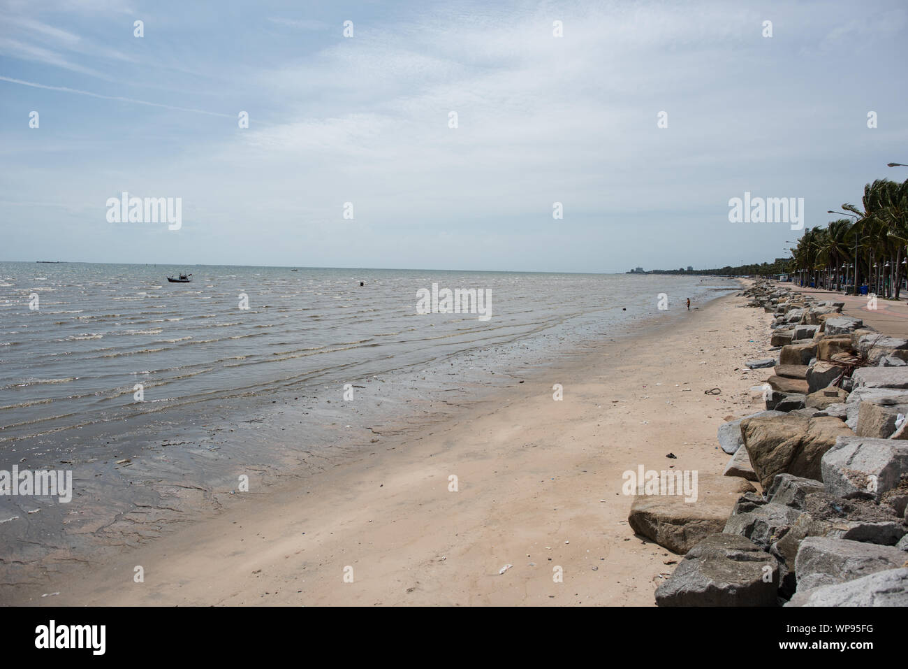 ocean view, Wonnapha beach in Chonburi Thailand Stock Photo - Alamy