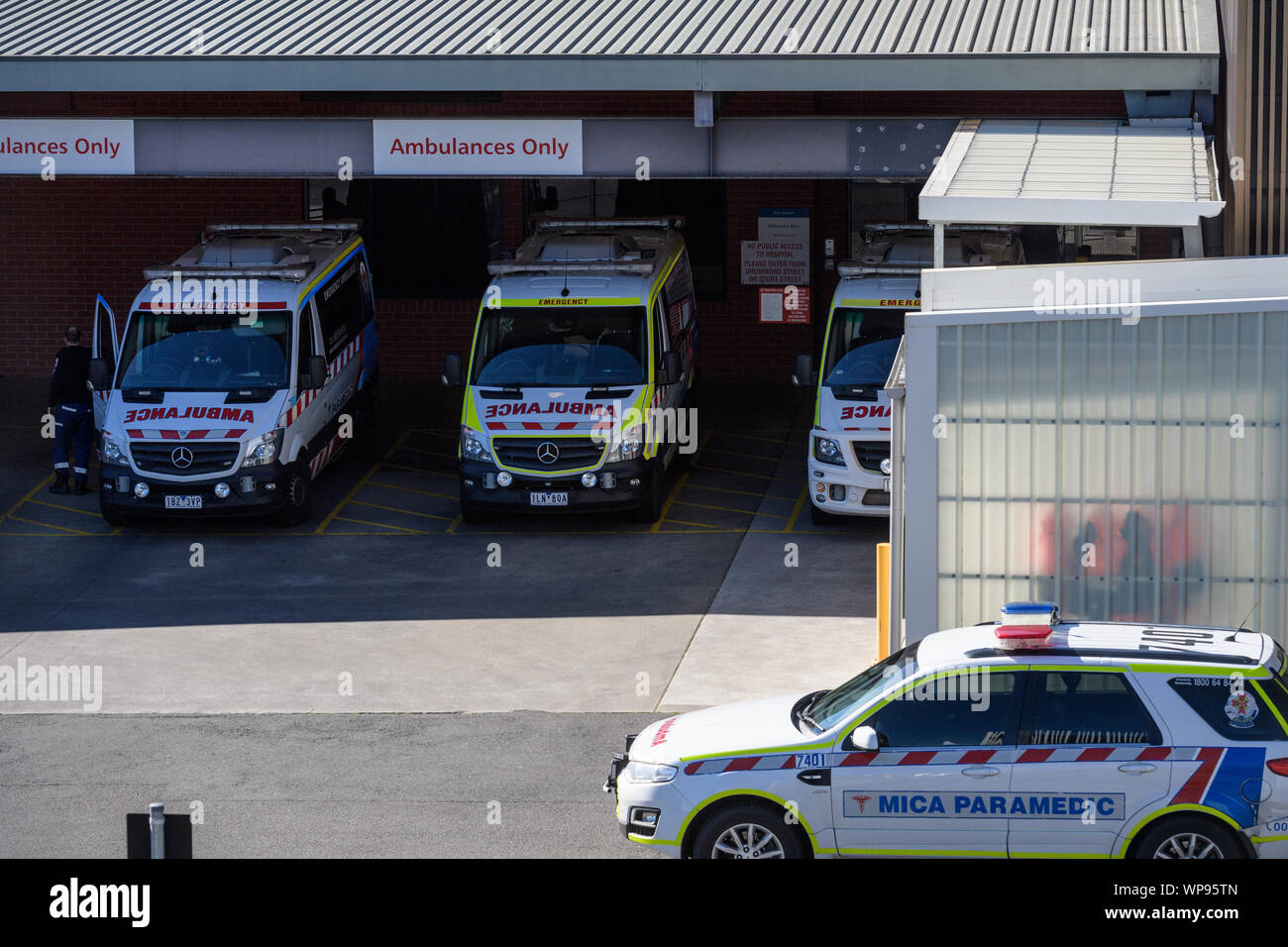 Australian ambulance hi-res stock photography and images - Alamy