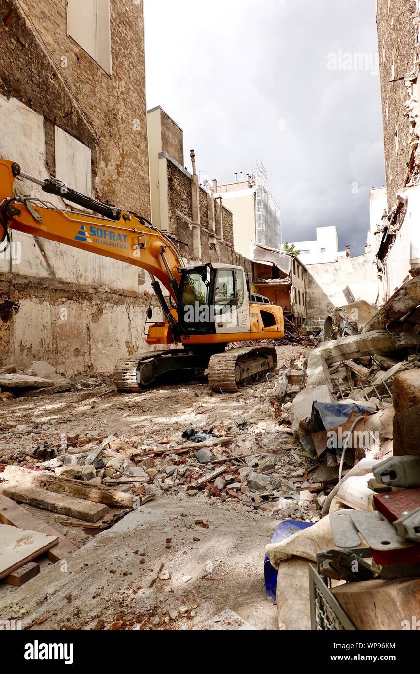 Reconstruction destruction hi-res stock photography and images - Alamy