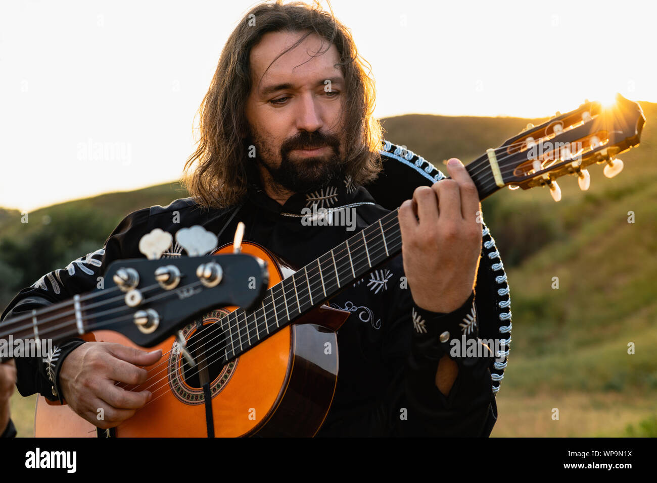 Mariachi male hi-res stock photography and images - Alamy