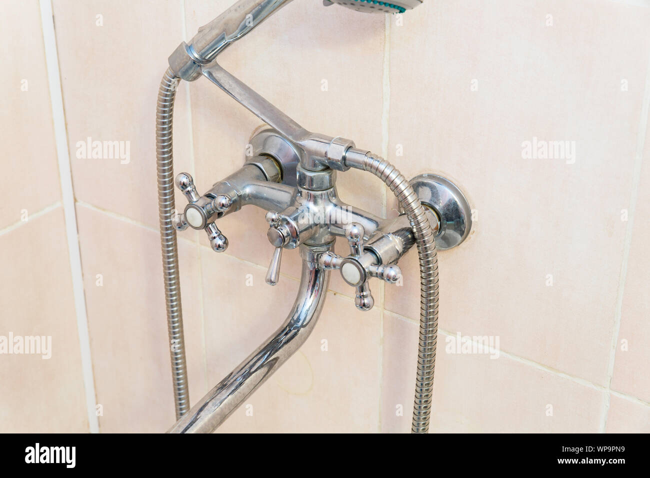 Limescale on taps hi-res stock photography and images - Alamy