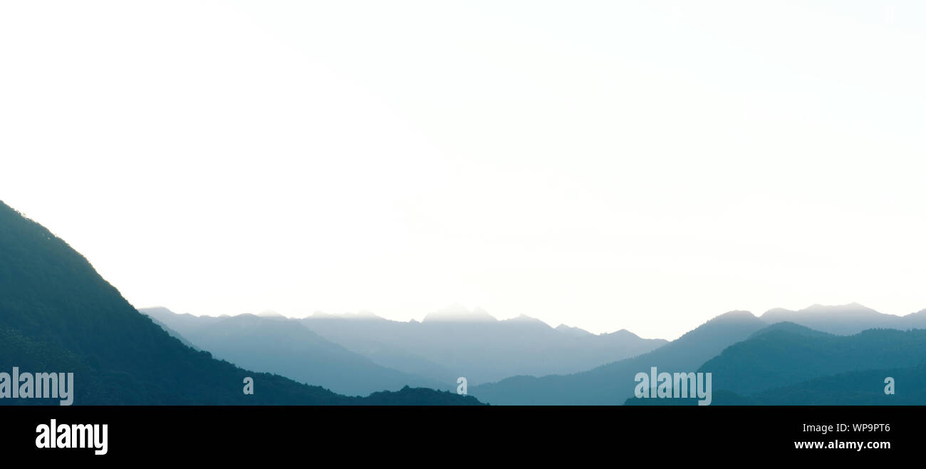 Minimal Scenery High Resolution Stock Photography and Images - Alamy