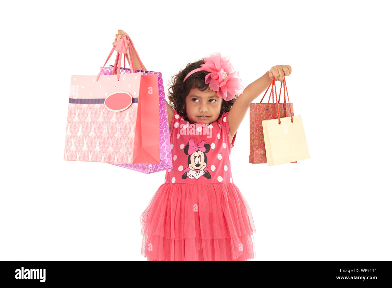 Girl paper bags standing hi-res stock photography and images - Alamy