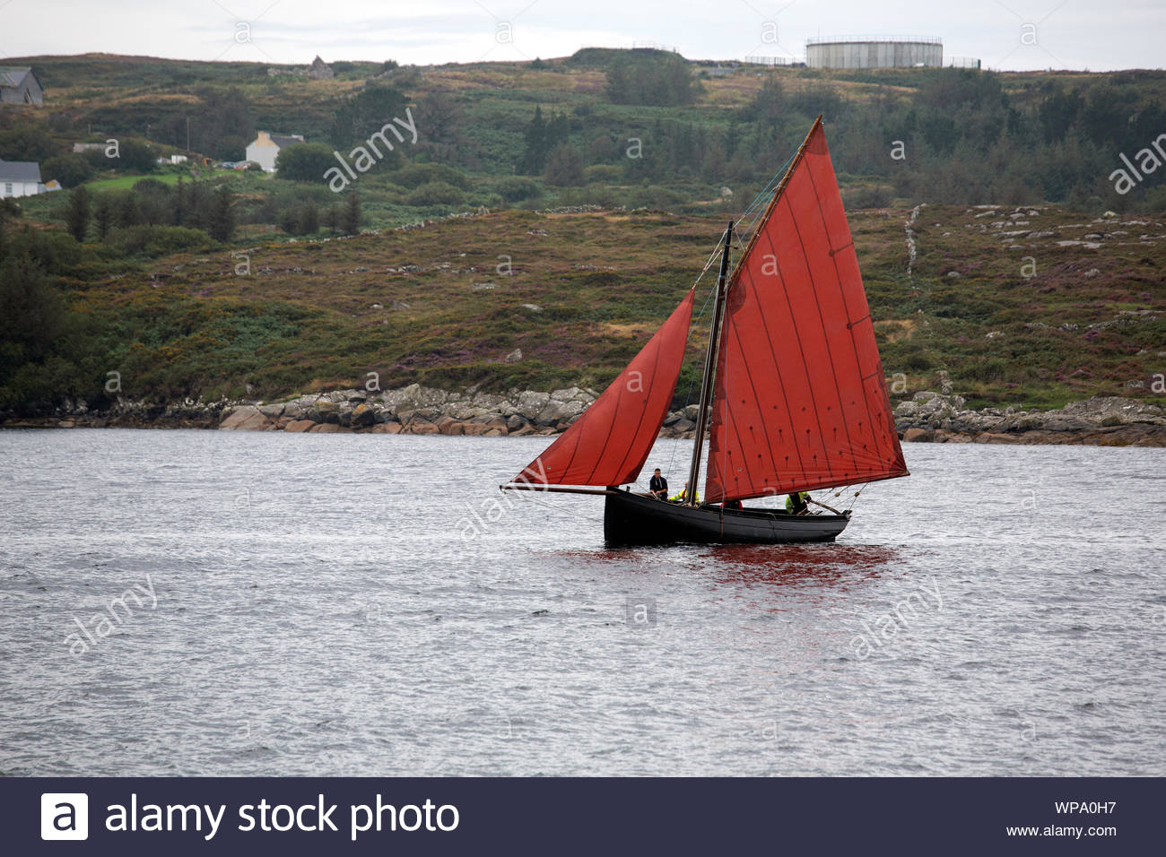 Galway hooker boat hi-res stock photography and images - Alamy