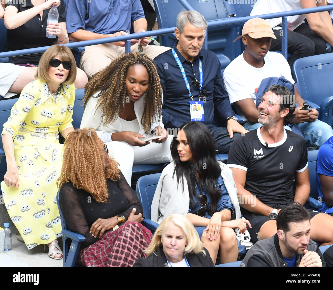 NEW YORK, NY - September 7 : Anna Wintour, Venus Williams, Oracene ...