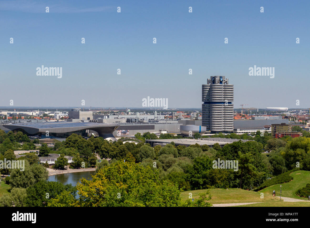 Bmw tower hi-res stock photography and images - Alamy