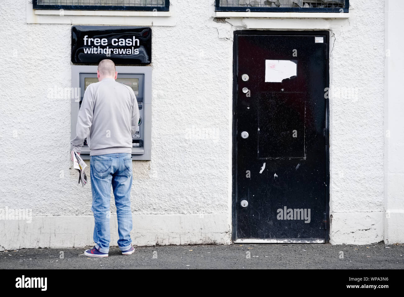 Cashline cashpoint hi-res stock photography and images - Alamy