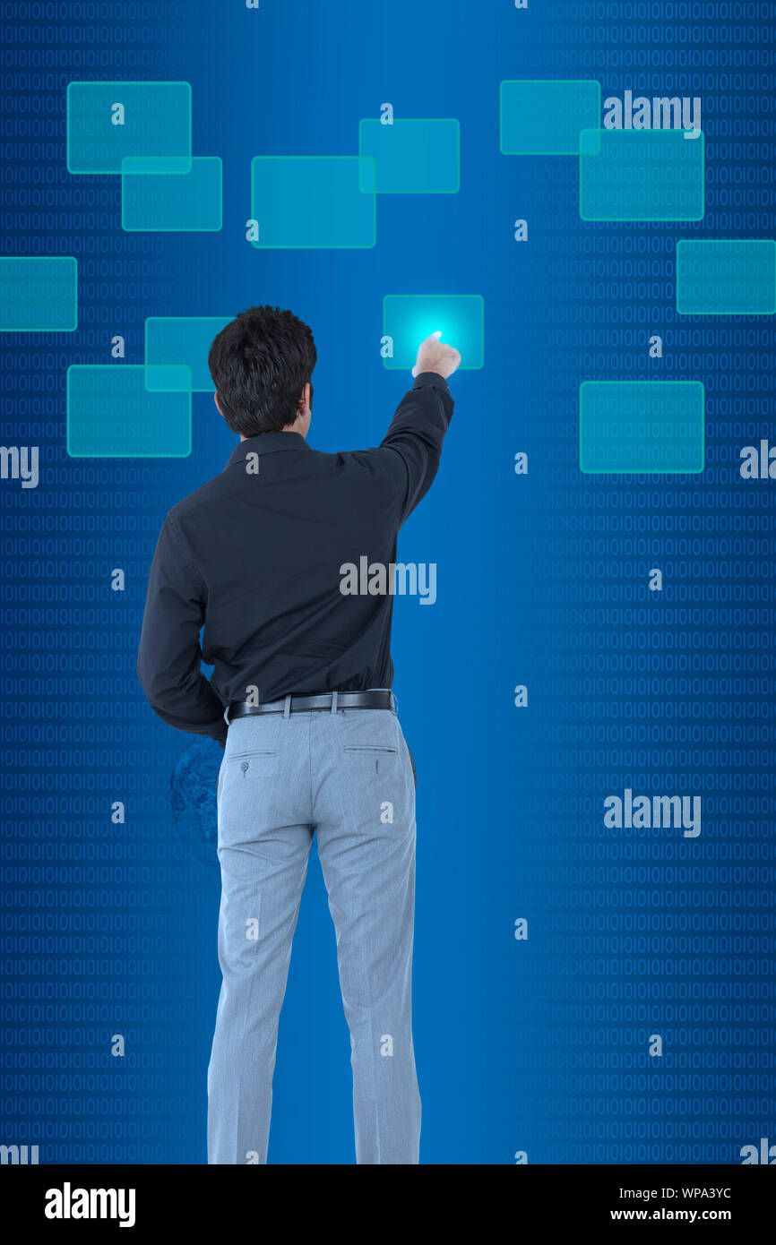 Visual screen hi-res stock photography and images - Alamy