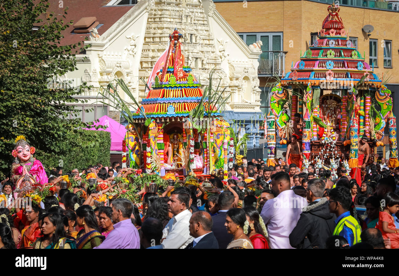 Indian community in london hi-res stock photography and images - Alamy