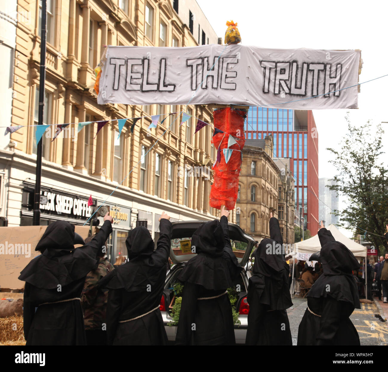 Manchester England, 31 August 2019. Tthe Extinction Rebellion group set ...