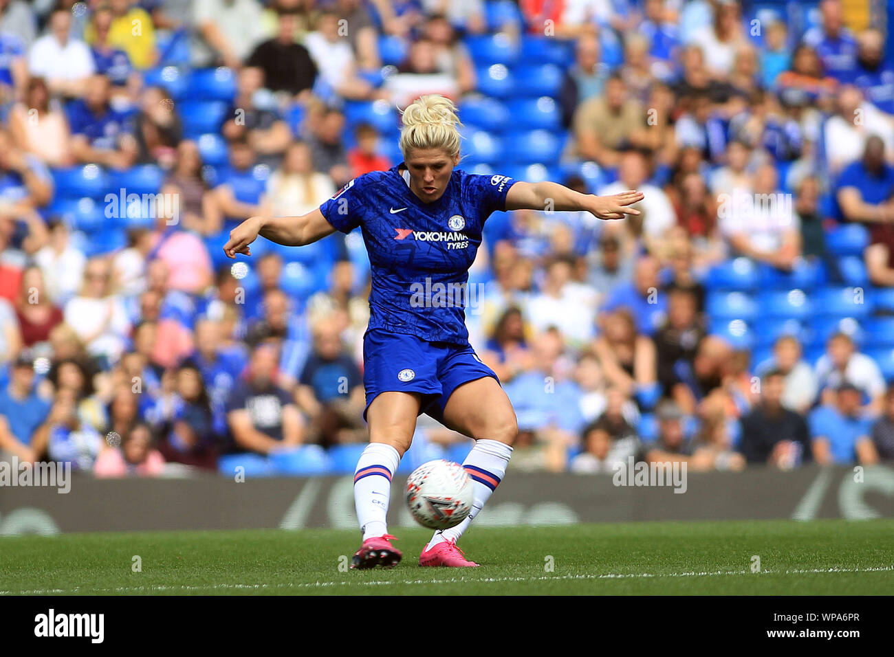 Chelsea ladies millie bright hi-res stock photography and images - Alamy
