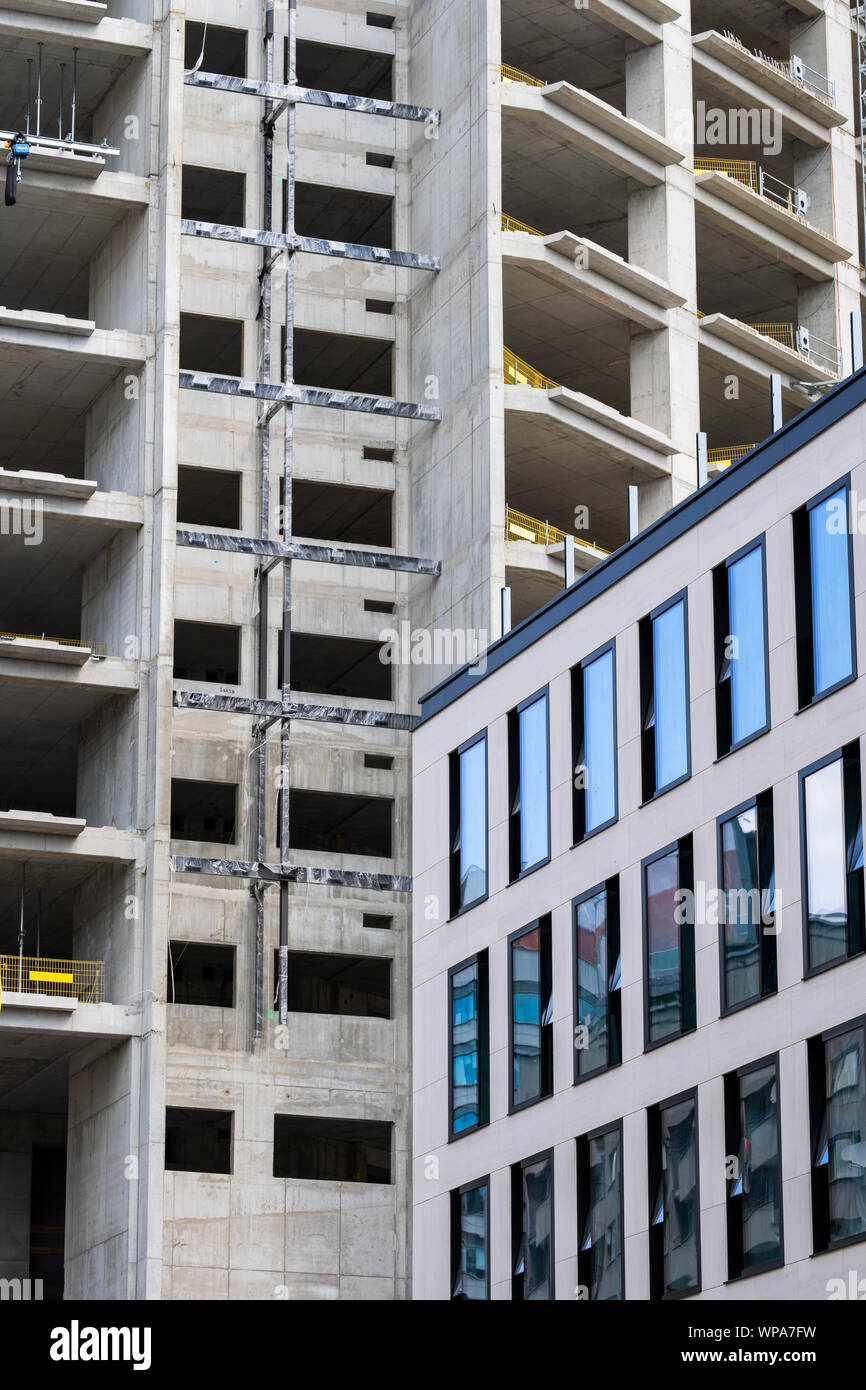 Skeleton frame construction hi-res stock photography and images - Alamy