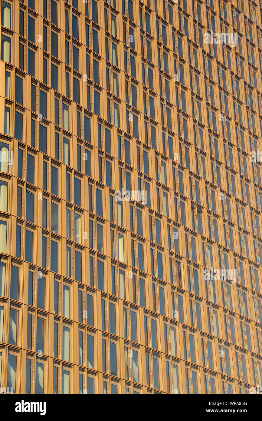 Gold windows hi-res stock photography and images - Alamy