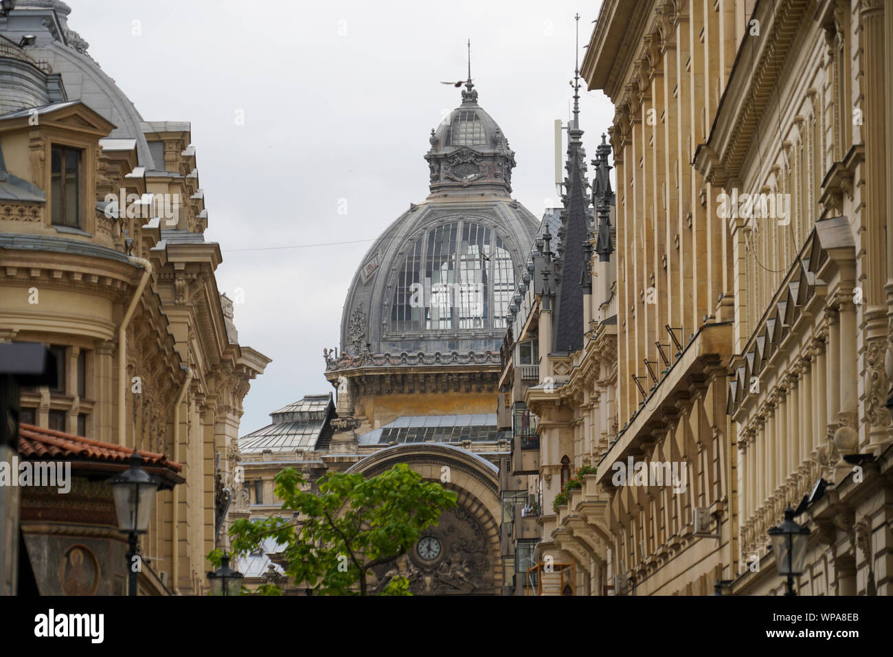 Romanian classic style hi-res stock photography and images - Alamy