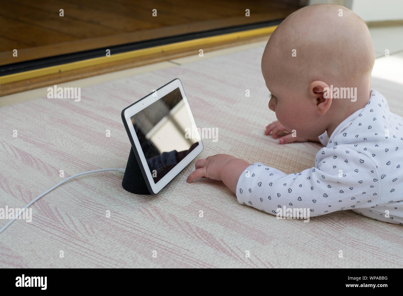 Digital hub hi-res stock photography and images - Alamy