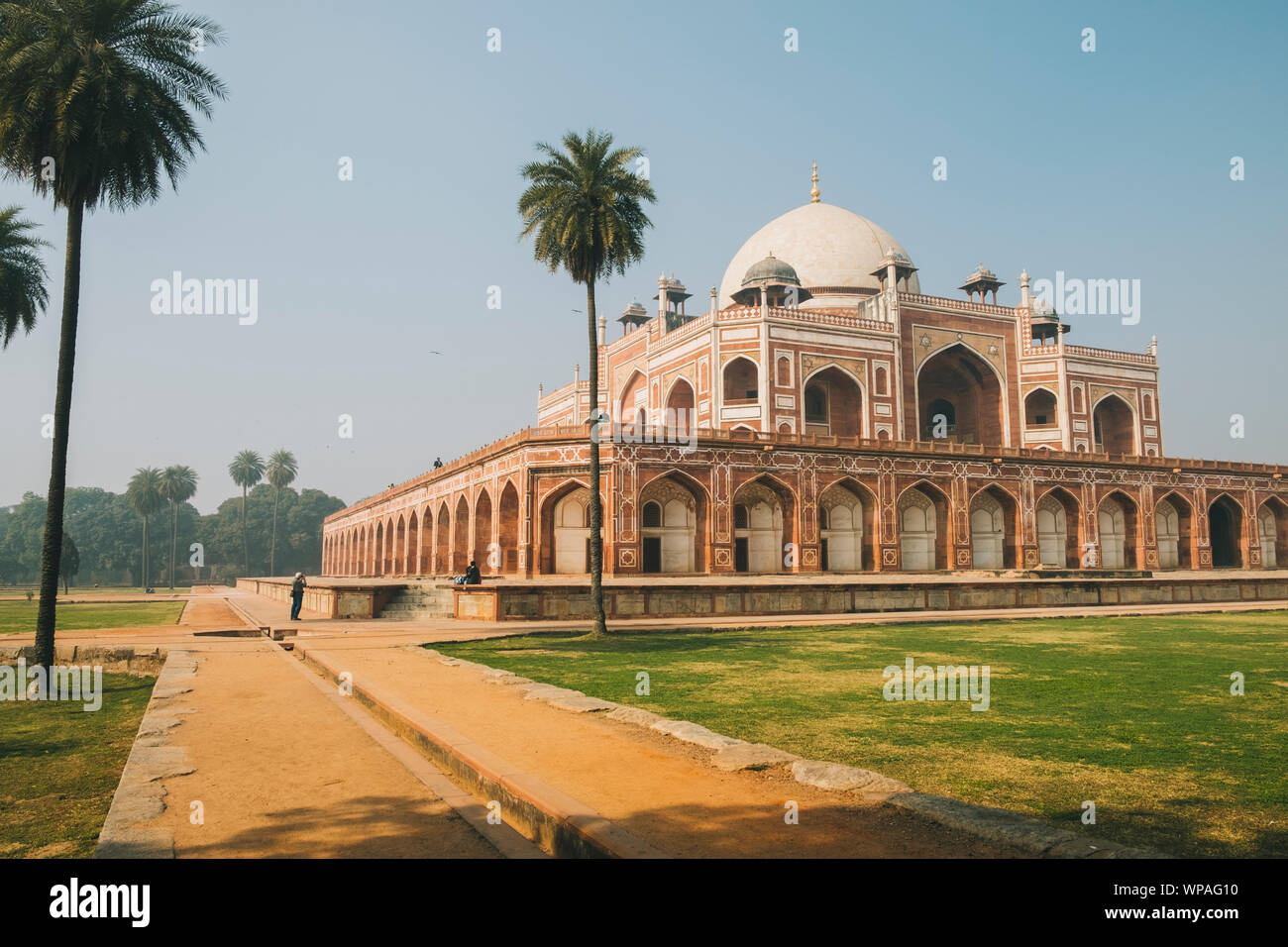 Humayun's Tomb complex and palm trees, Delhi, India Stock Photo - Alamy