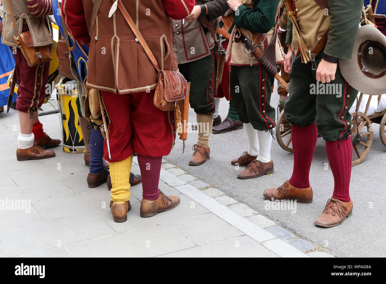Musketeer statue hi-res stock photography and images - Alamy