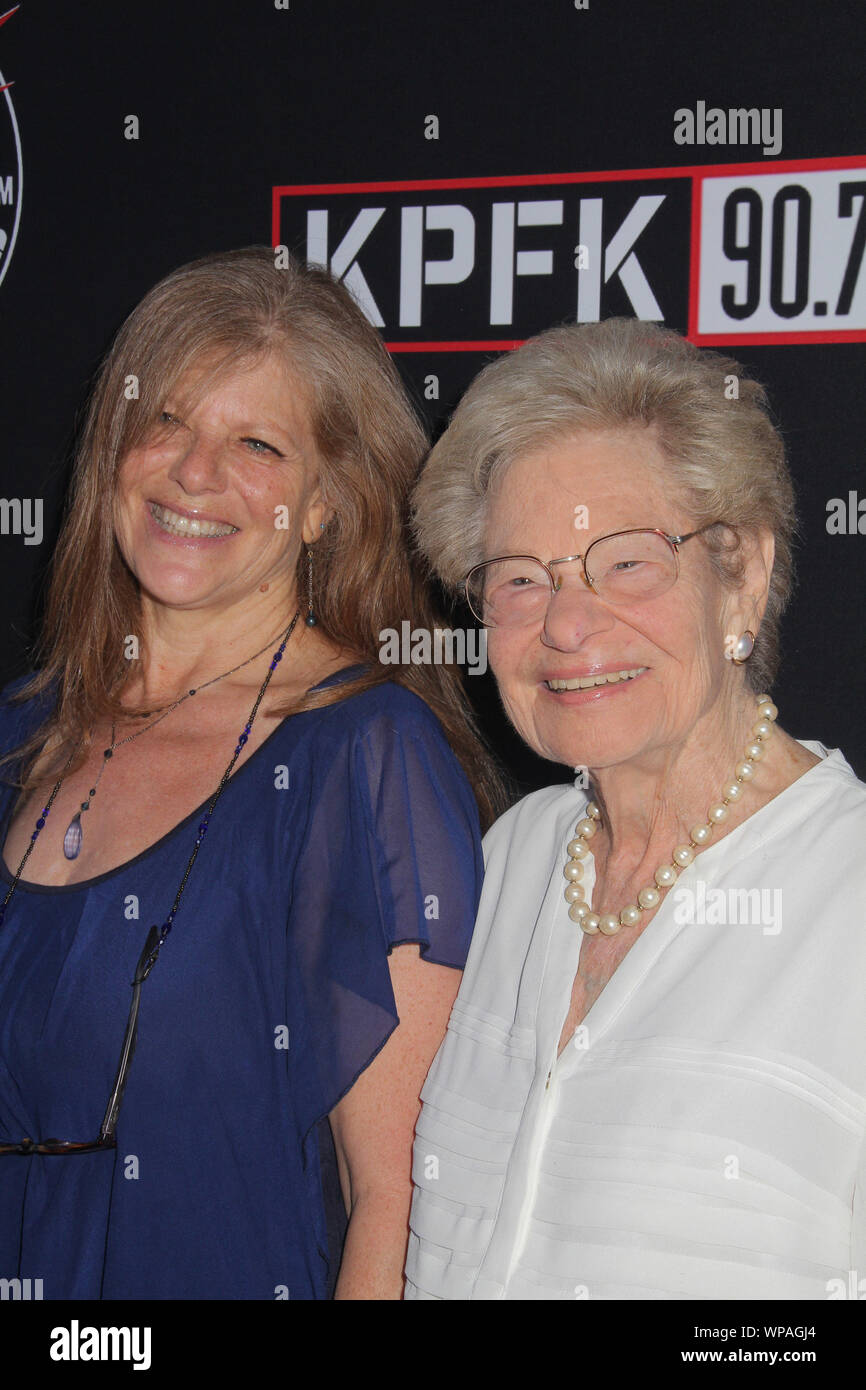 Eliza garrett hi-res stock photography and images - Alamy