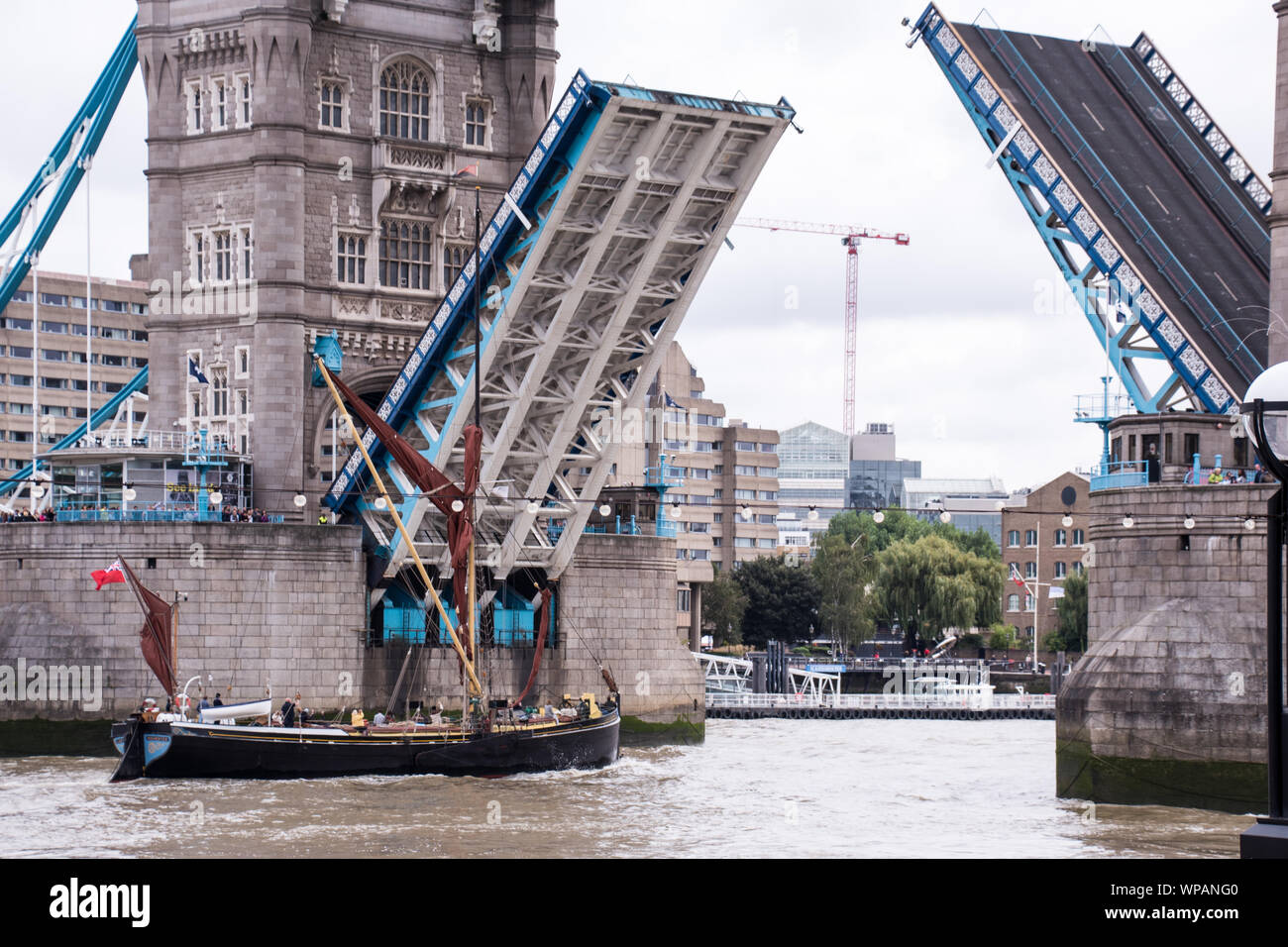 Lifted tower bridge hi-res stock photography and images - Alamy