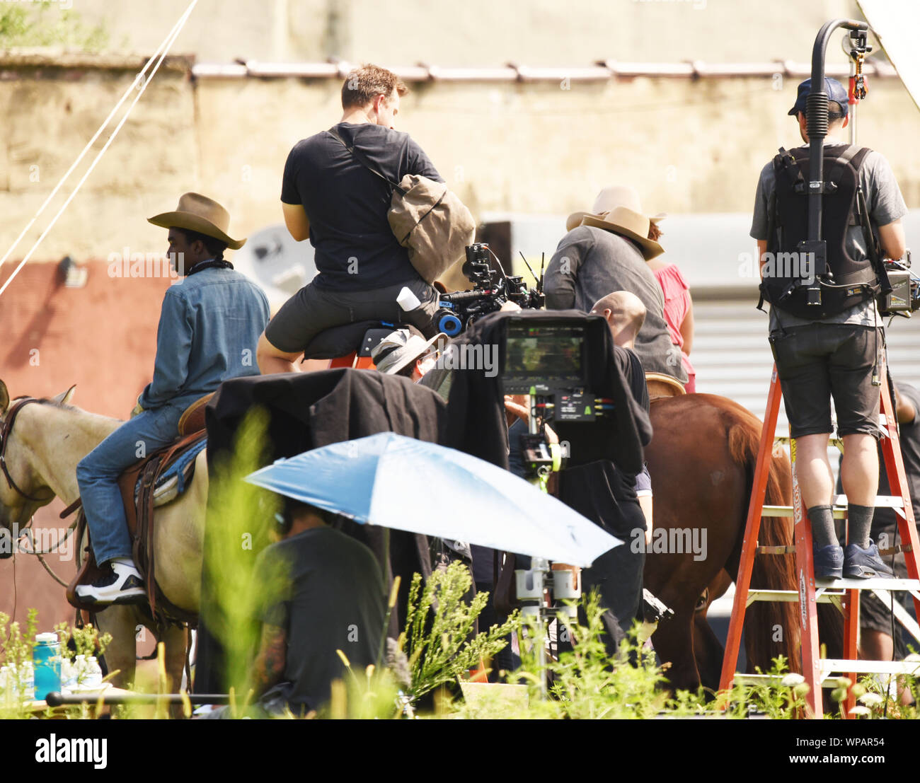 Idris Elba on the set of 'Ghetto Cowboy' in Philadelphia, Pennsylvania ...