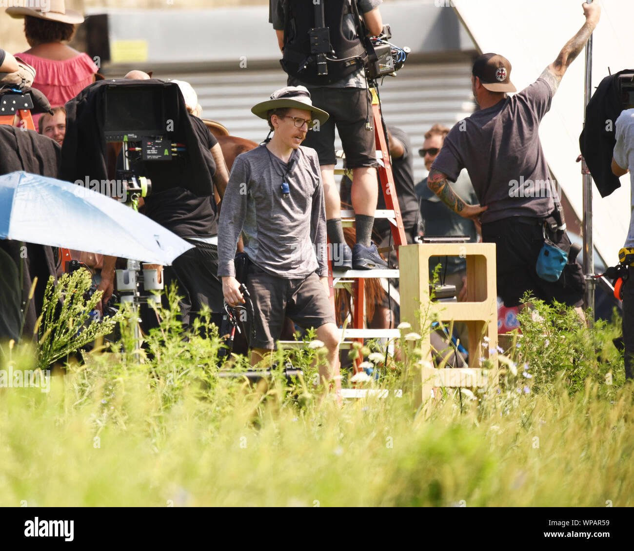 Idris Elba on the set of 'Ghetto Cowboy' in Philadelphia, Pennsylvania ...
