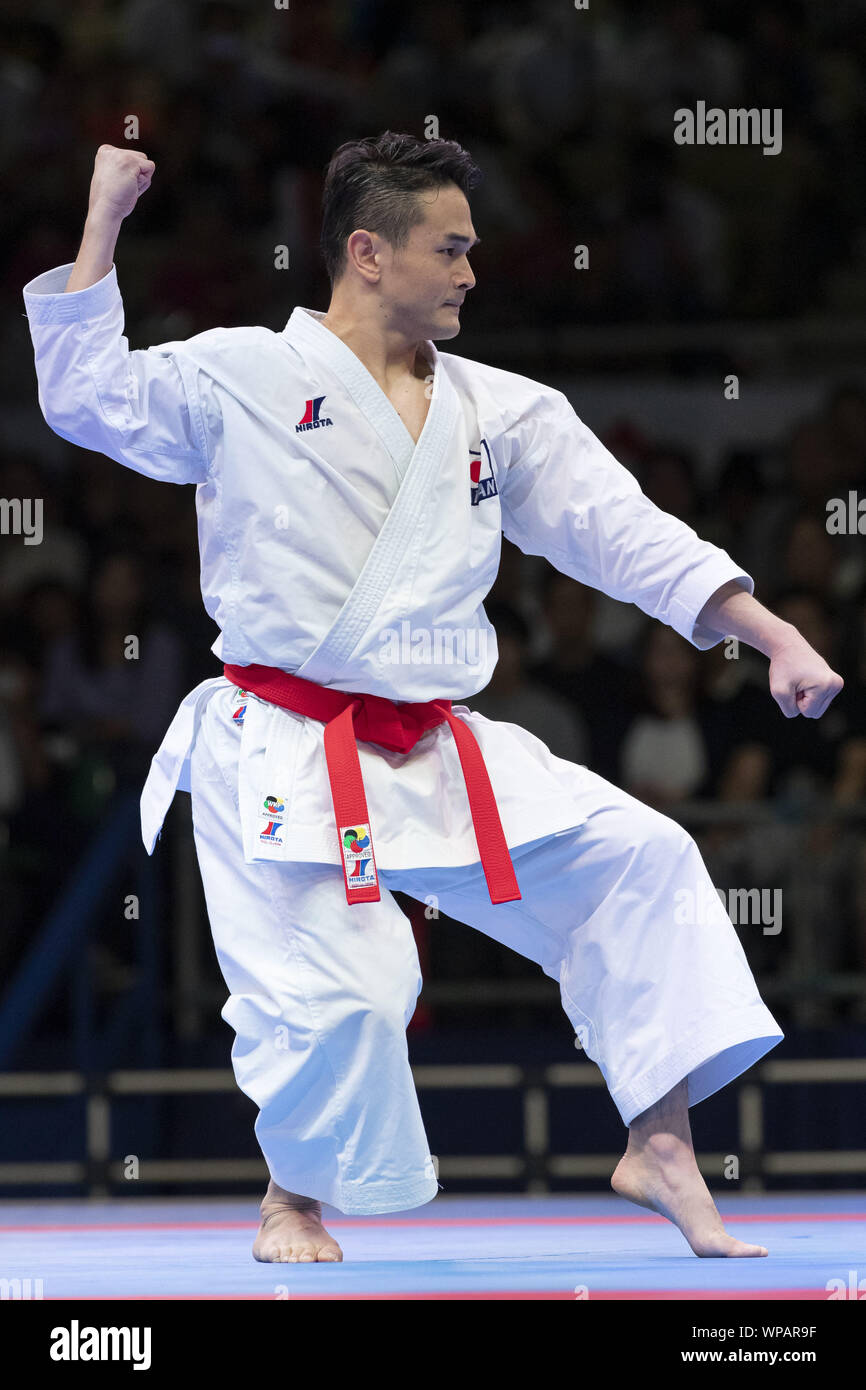 Tokyo, Japan. 8th Sep, 2019. Issei Shimbaba of Japan competes for a ...