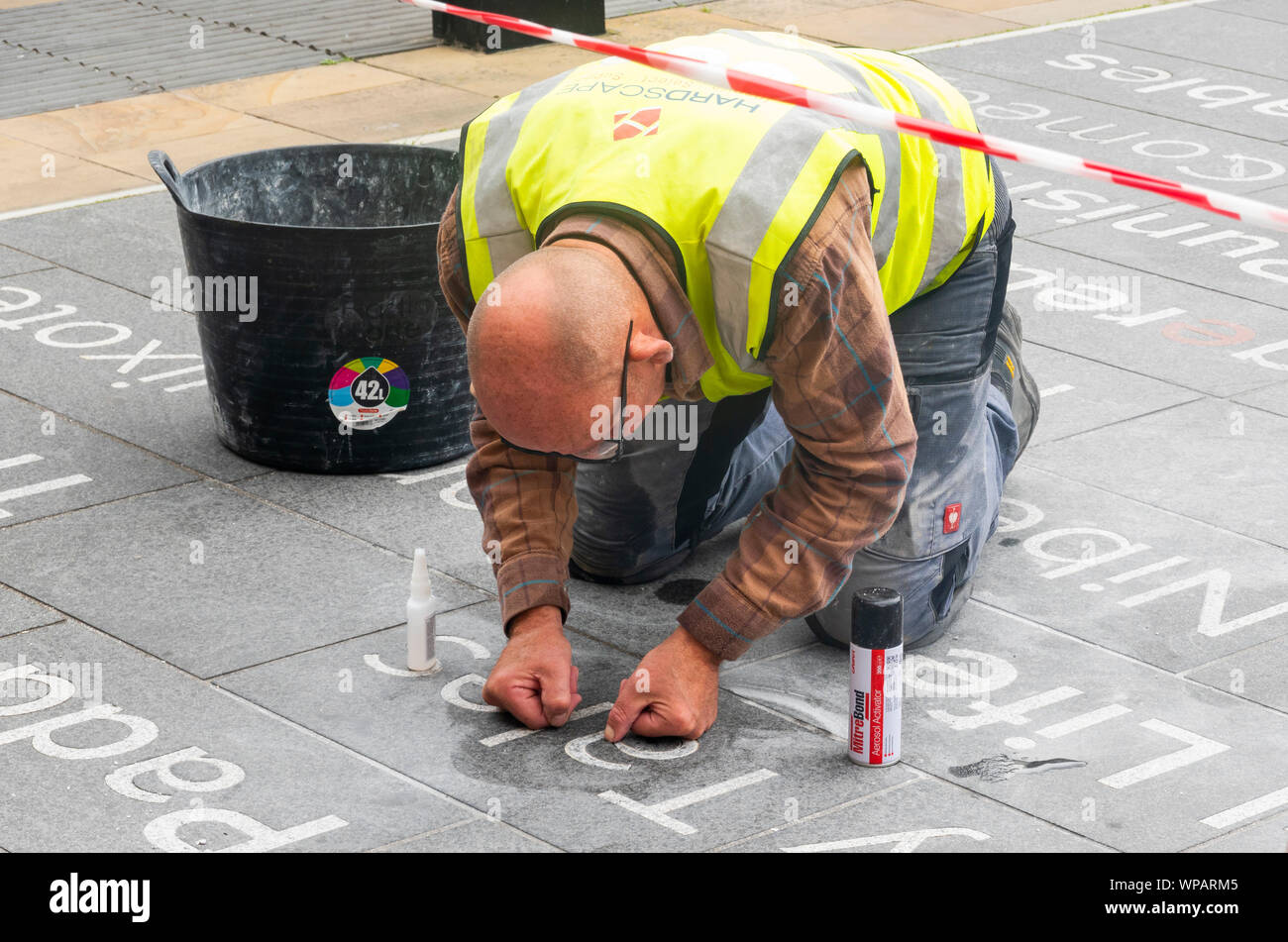 Meticulous work hi-res stock photography and images - Alamy