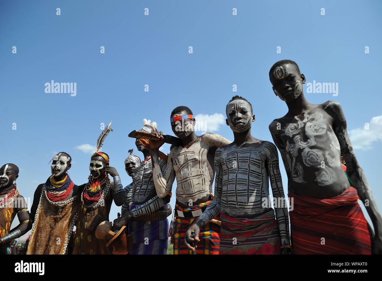 Karo tribe in the Omo Valley in the south of Ethiopia Stock Photo - Alamy