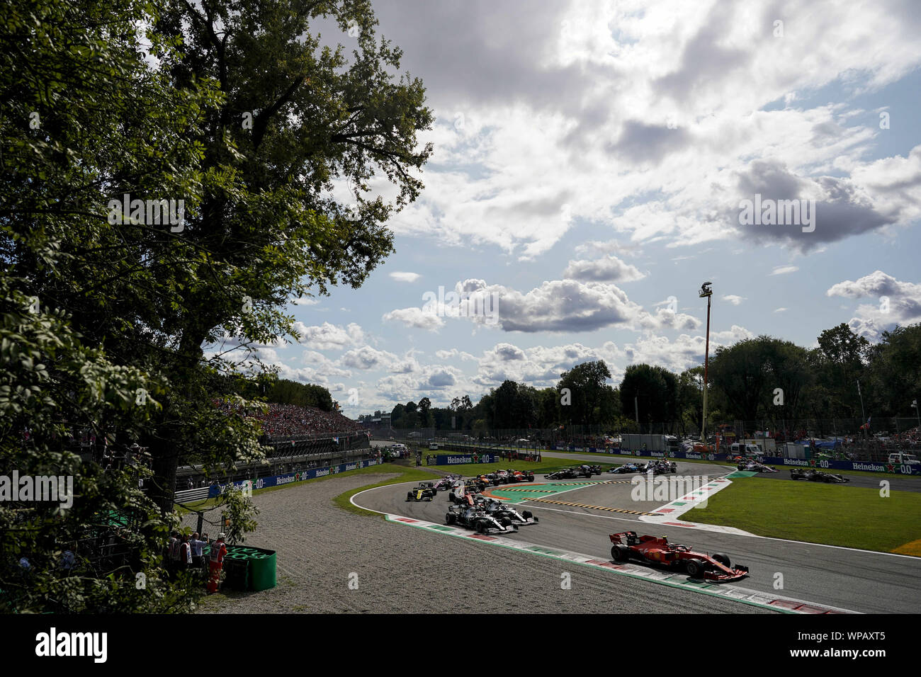 Formula 1 monza start hi-res stock photography and images - Alamy