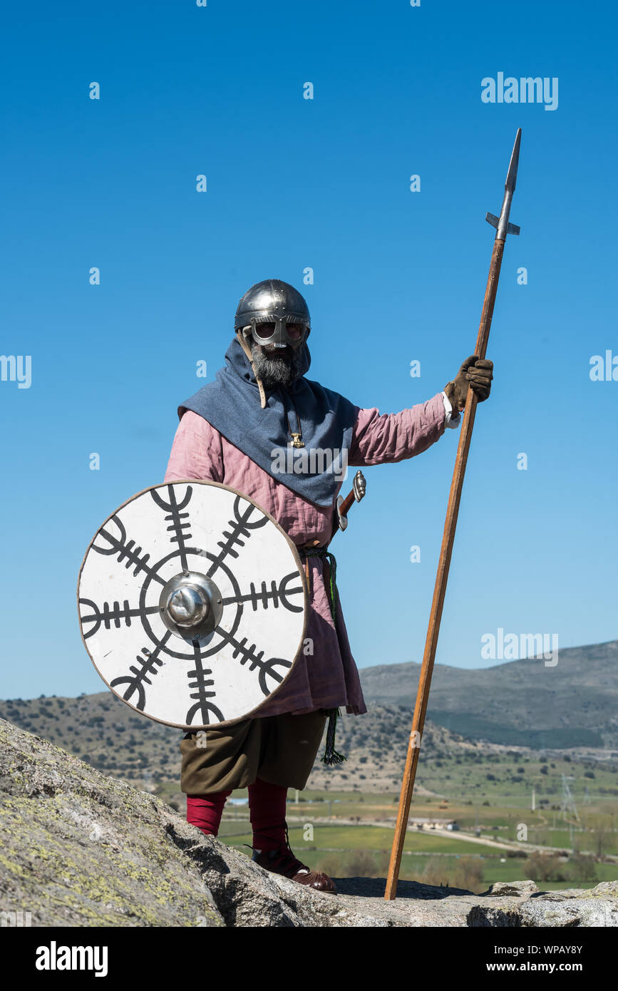 Lagertha Vikings High Resolution Stock Photography and Images - Alamy