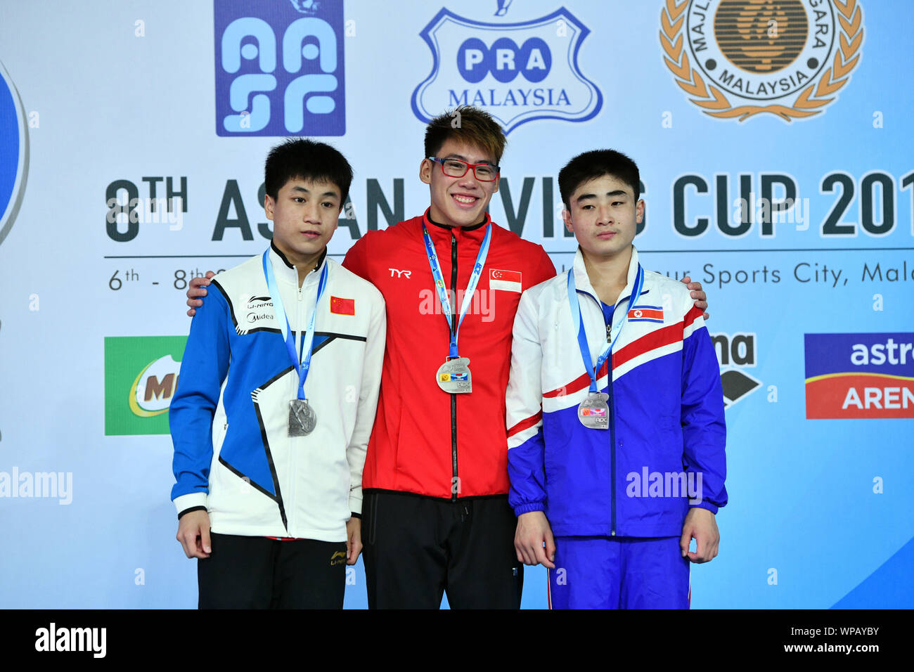 Kuala Lumpur, Malaysia. 8th Sep, 2019. Silver medalist Wang Zewei of ...