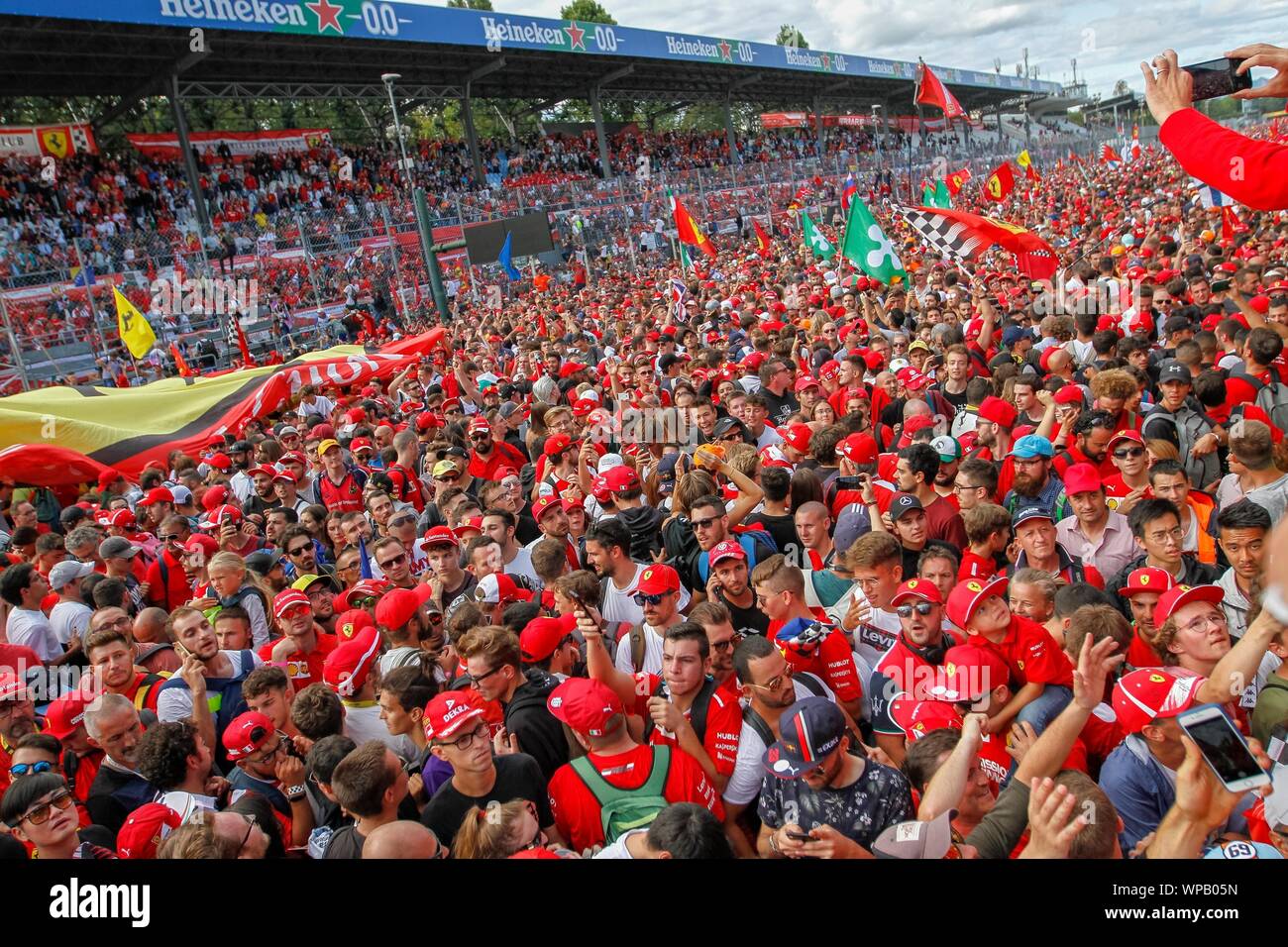 Monza f1 hi-res stock photography and images - Alamy