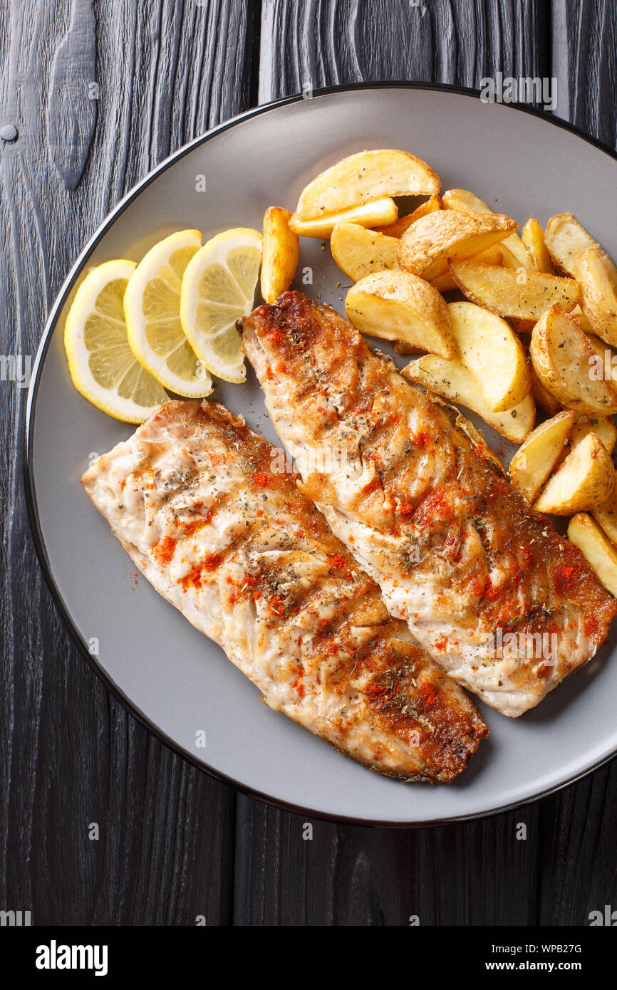 Mackerel filet hi-res stock photography and images - Alamy